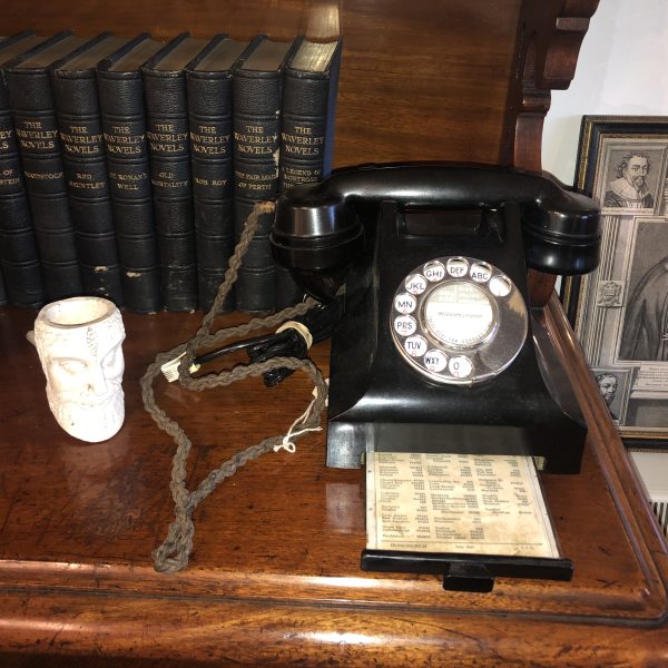 Bakelite Pyramid Telephone 2 » wolverhamptonantiques.com