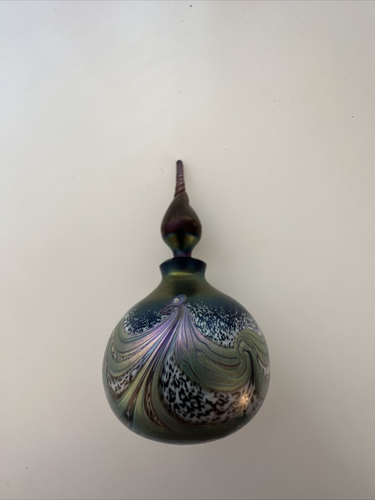 Okra Iridescent Glass Perfume Bottle » wolverhamptonantiques.com
